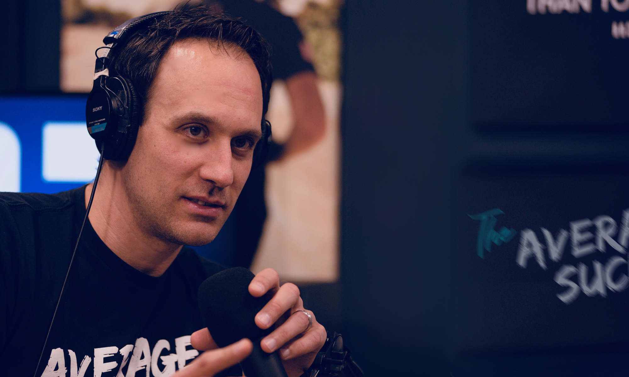 The Average Sucks Show with Michael Bernoff